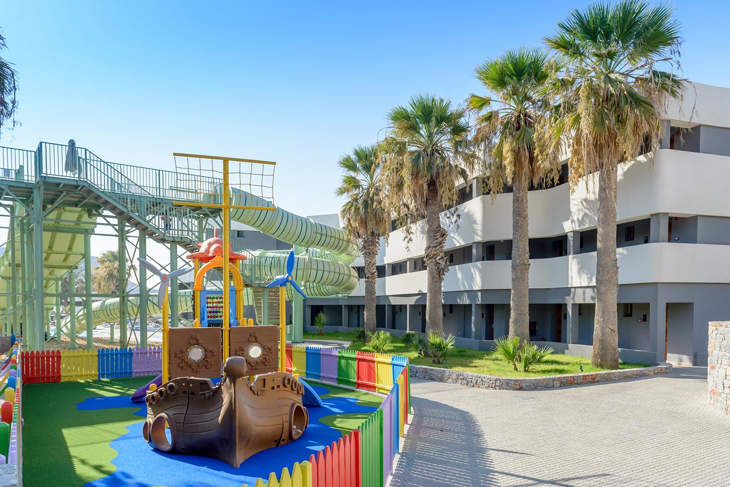 Arina Beach Resort — 4* all-inclusive resort is in Kokkino Hani, Crete