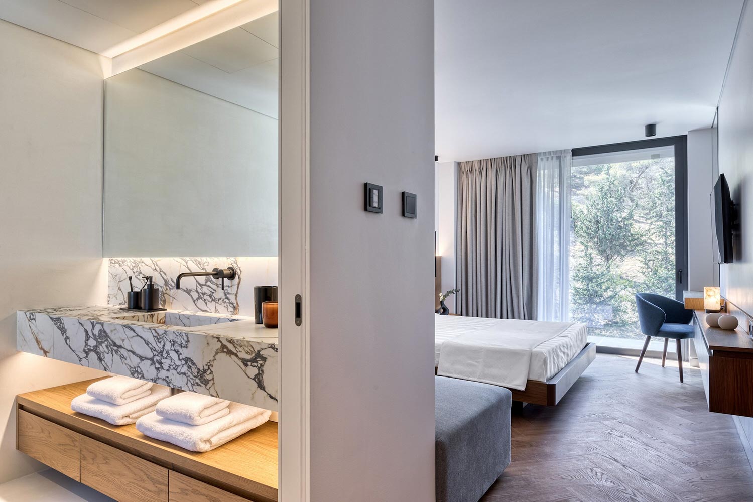 Neoma — A design oasis in Athens