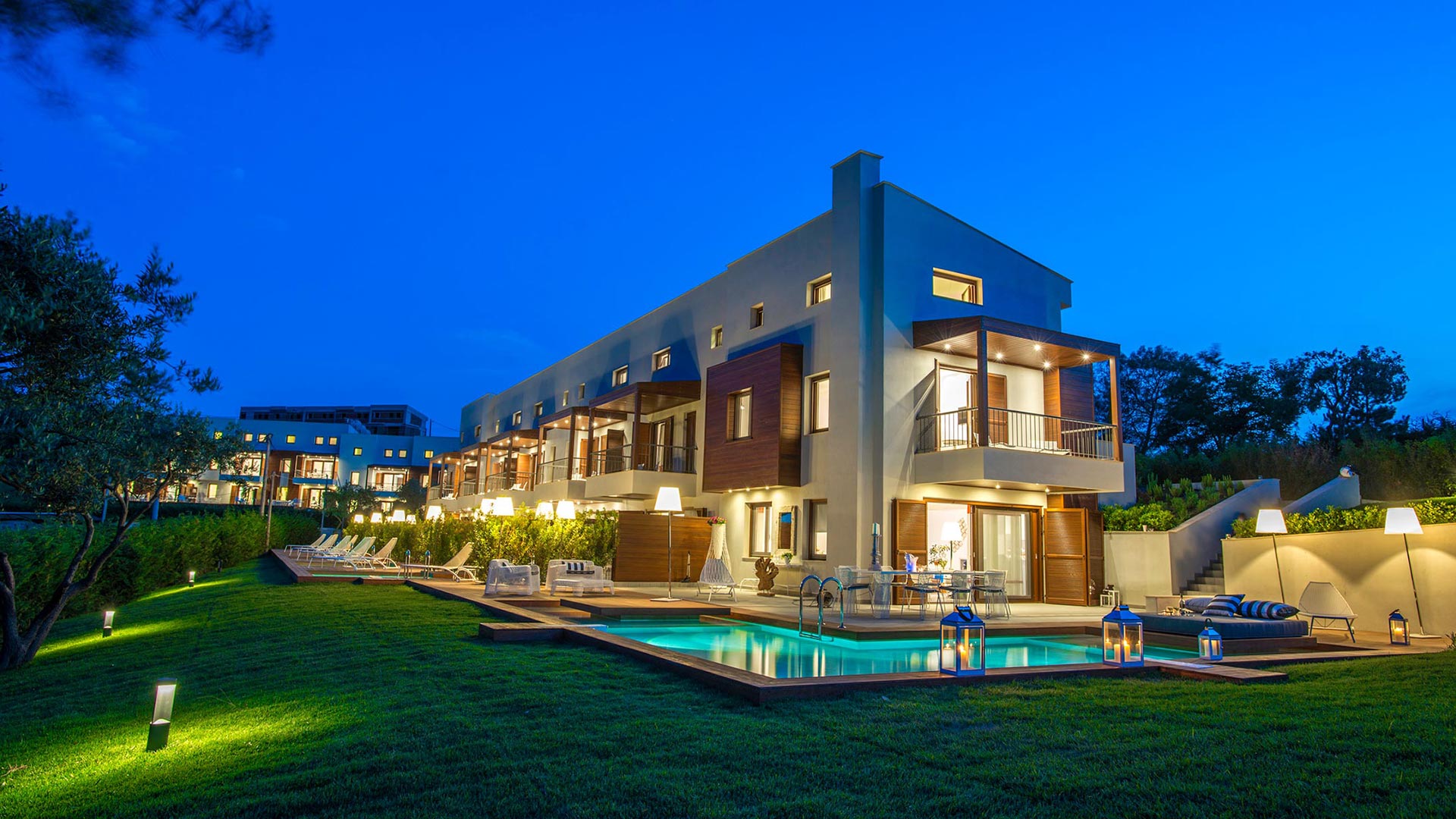 Avaton Luxury Hotel & Villas – Relais & Châteaux boutique resort in Nea ...